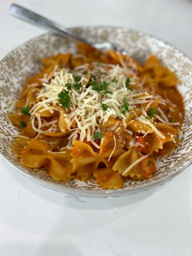 Italian Vegetable Pasta One-Pot Dinner - Julia Pacheco