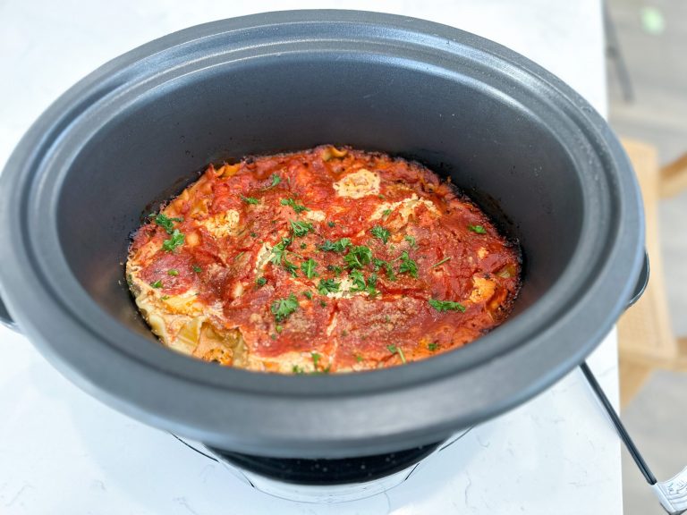 Slow Cooker Vegetarian Lasagna - Julia Pacheco