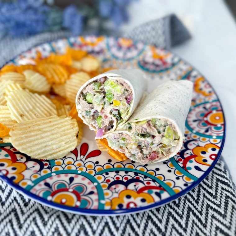 Tuna Vegetable Wraps - Julia Pacheco