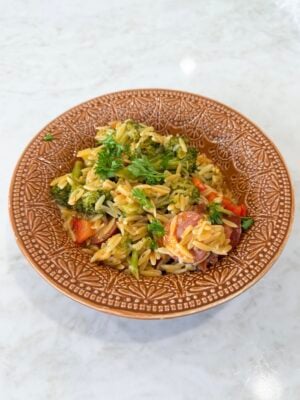 One-Pot Orzo with Kielbasa & Veggies (15-Minute Dinner) - Julia Pacheco
